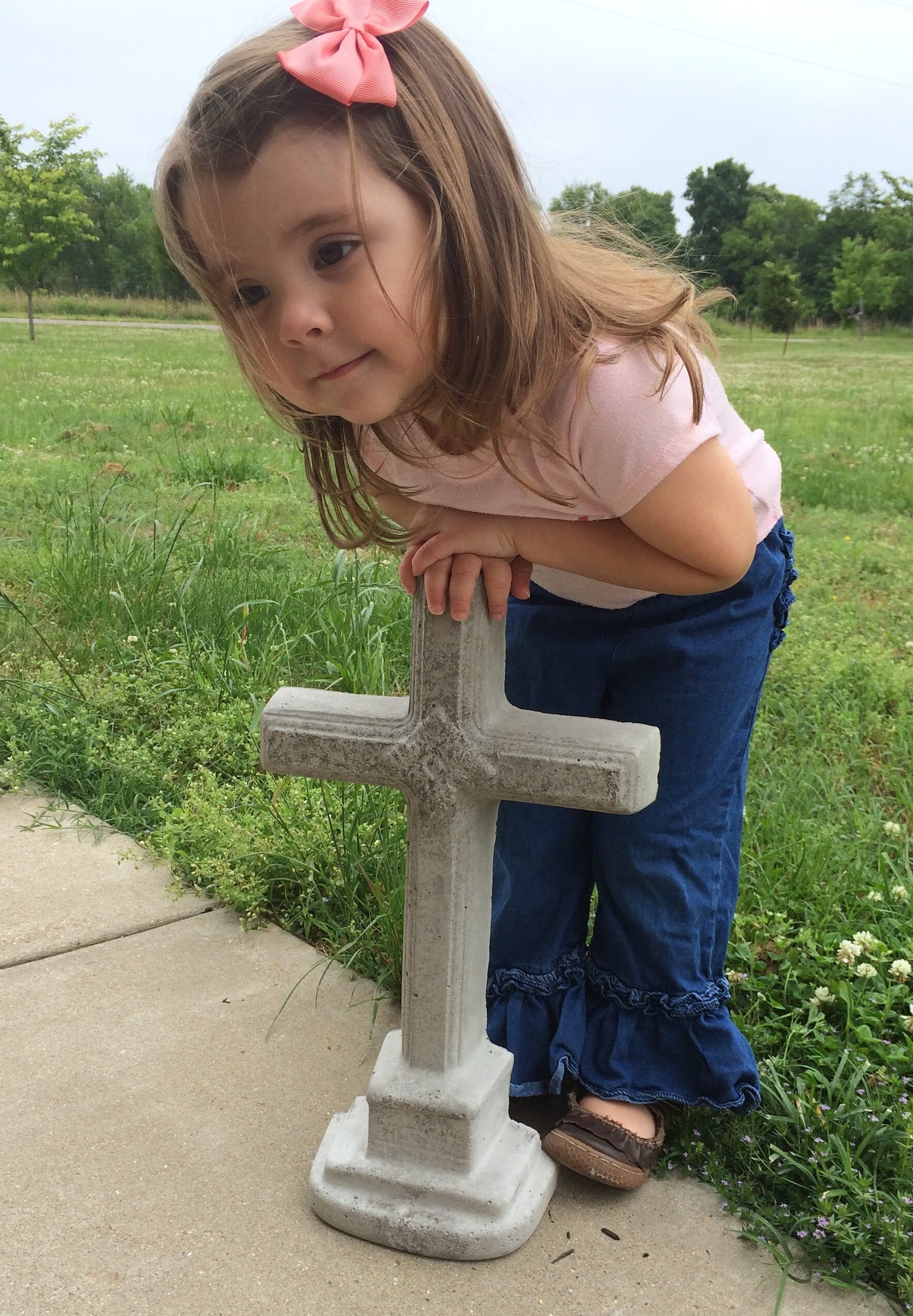 Concrete Cross Cement Garden Cross Lawn Ornament/ Memorial Cross ...