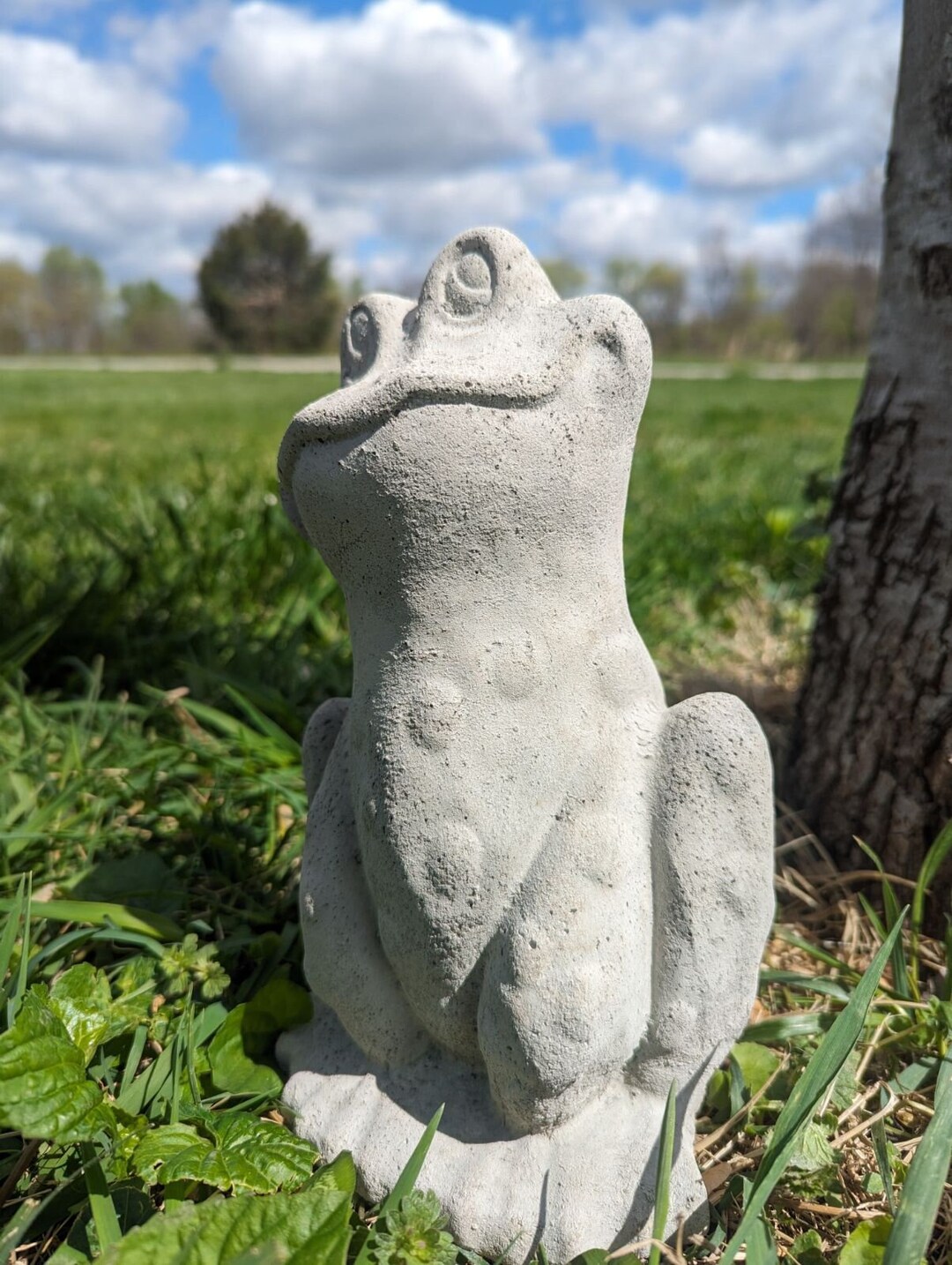 Concrete Frog/ Concrete Garden Frog/ Cement Frog/ Outdoor Frog Decor ...