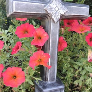 Concrete Cross Cement Garden Cross Lawn Ornament/ Memorial Cross ...