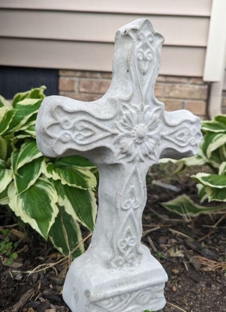 Concrete Garden Cross Concrete Standing Catholic Christian Monument ...
