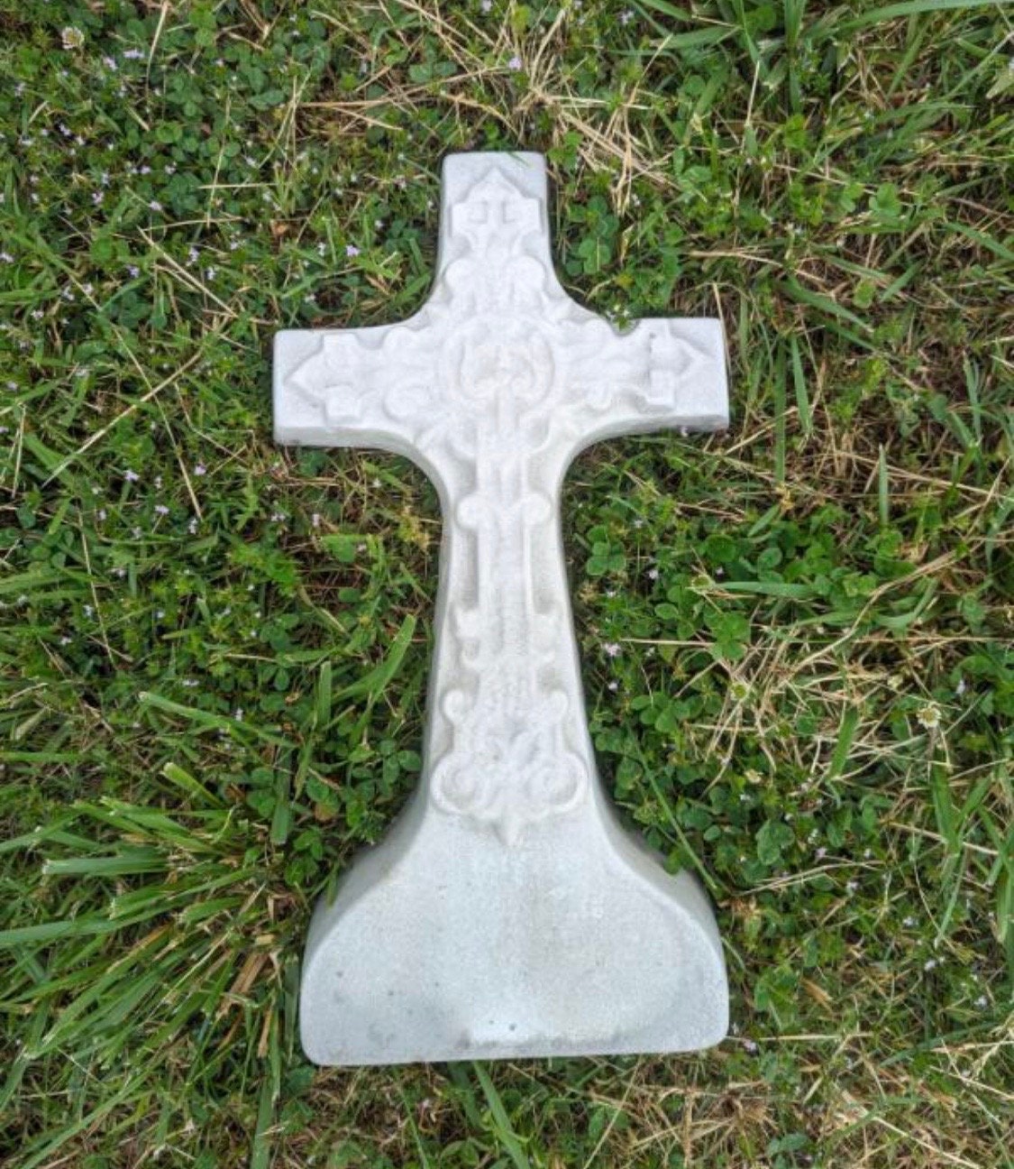 Celtic Concrete Cross/ Concrete Garden Cross/ Cement Cross Statue/ Lawn ...
