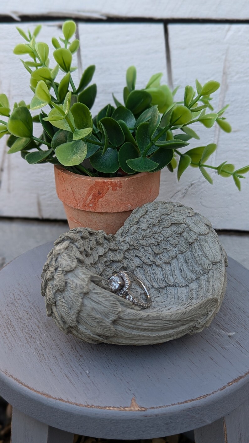 Concrete Angel Wing Ring Dish/ Bird Feeder Coin Dish Cement Knick Knack ...