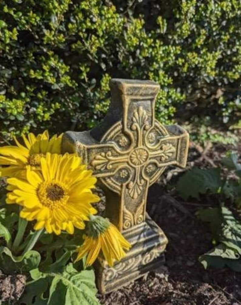 Concrete Garden Cross/ Memorial Cross/ Bronze Cross/stone Cross ...