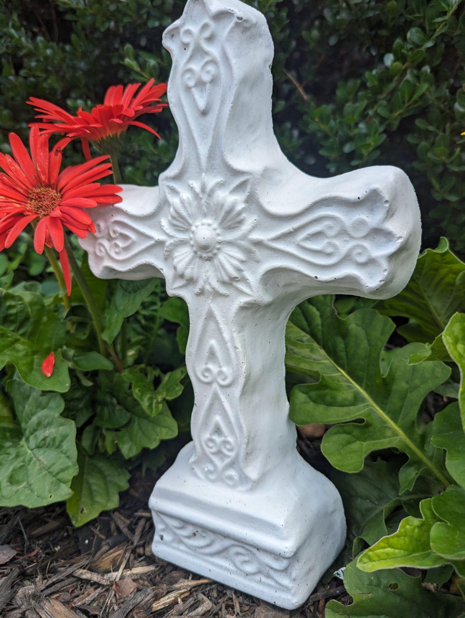 Concrete Garden Cross Concrete Standing Catholic Christian Monument ...