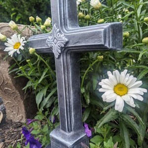 Concrete Cross Cement Garden Cross Lawn Ornament/ Memorial Cross ...