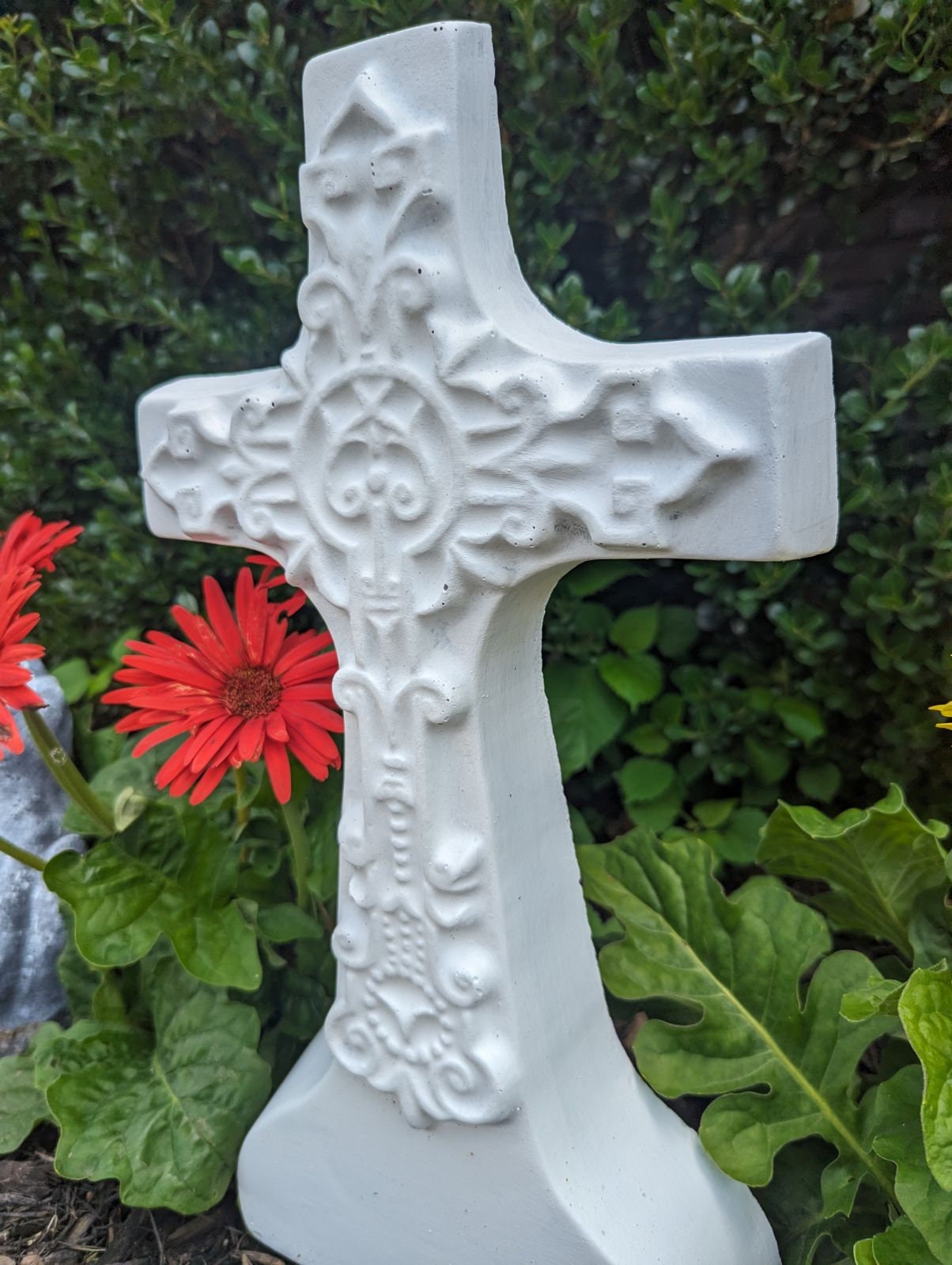 Celtic Concrete Cross/ Concrete Garden Cross/ Cement Cross Statue/ Lawn ...