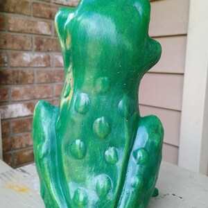 Painted Concrete Garden Frog Statue Cement Animal Statuary Indoor ...