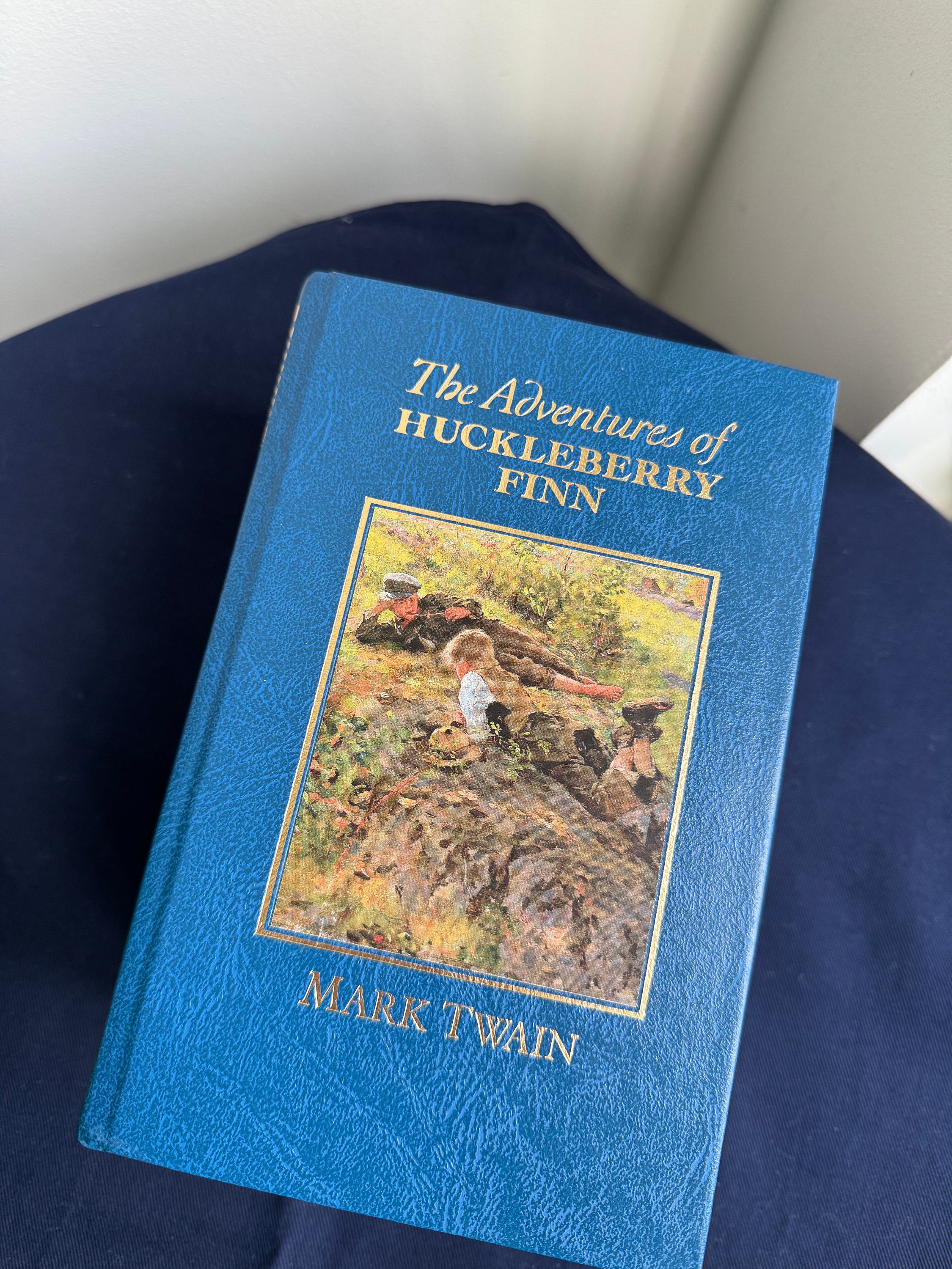The Adventures of Huckleberry Finn by Mark Twain, Vintage Novel, 1987 ...