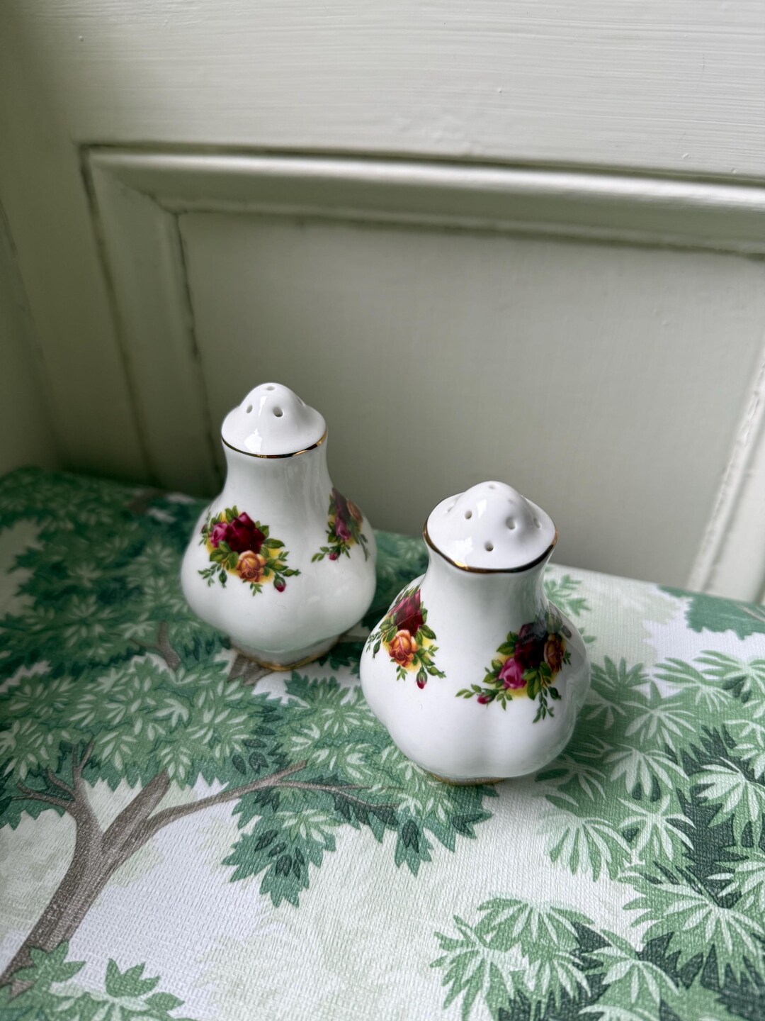 Vintage Royal Chelsea Golden Rose Salt and Pepper Shakers, Bridgerton ...