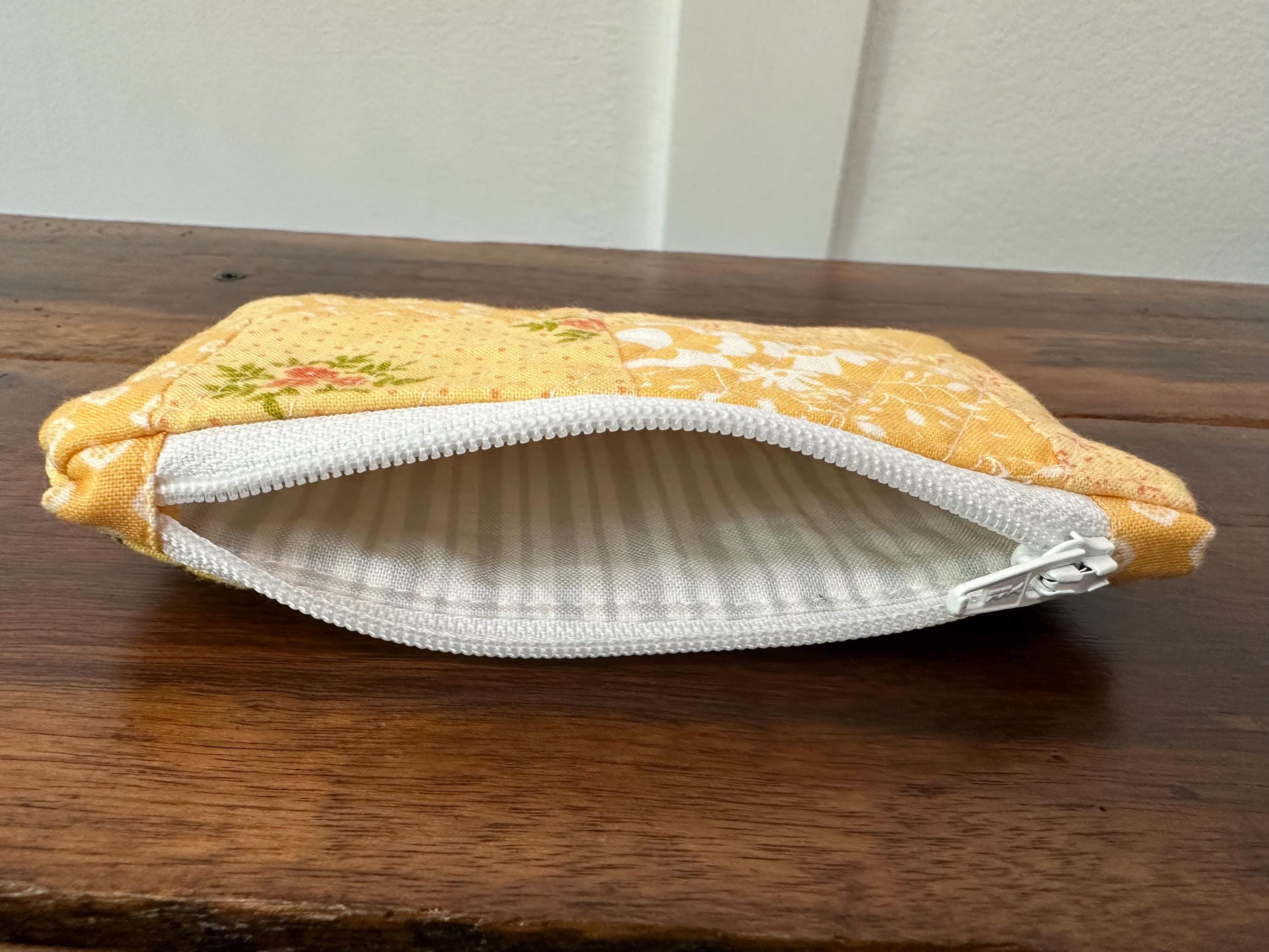 Handmade Quilted Cotton Purse: Yellow Irish Chain Design With Leather ...