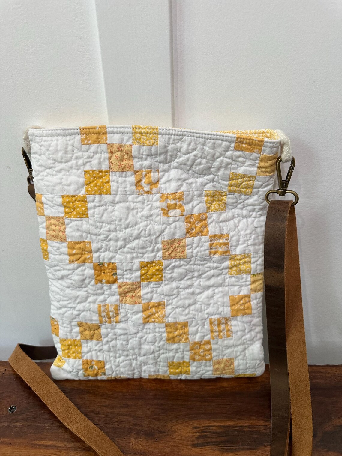 Handmade Quilted Cotton Purse: Yellow Irish Chain Design With Leather ...
