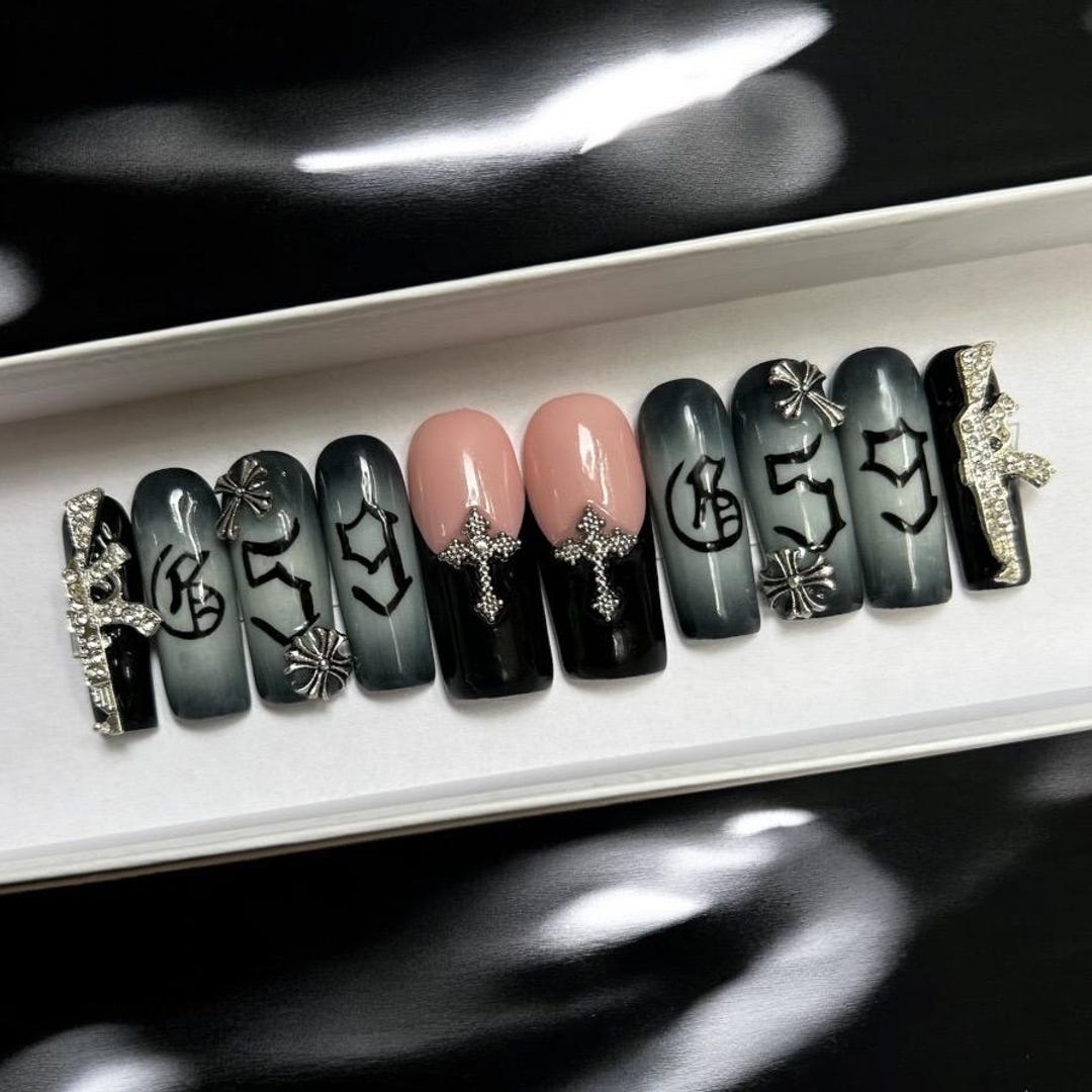 G59 Aura Rapper Gun and Cross Nails - Etsy