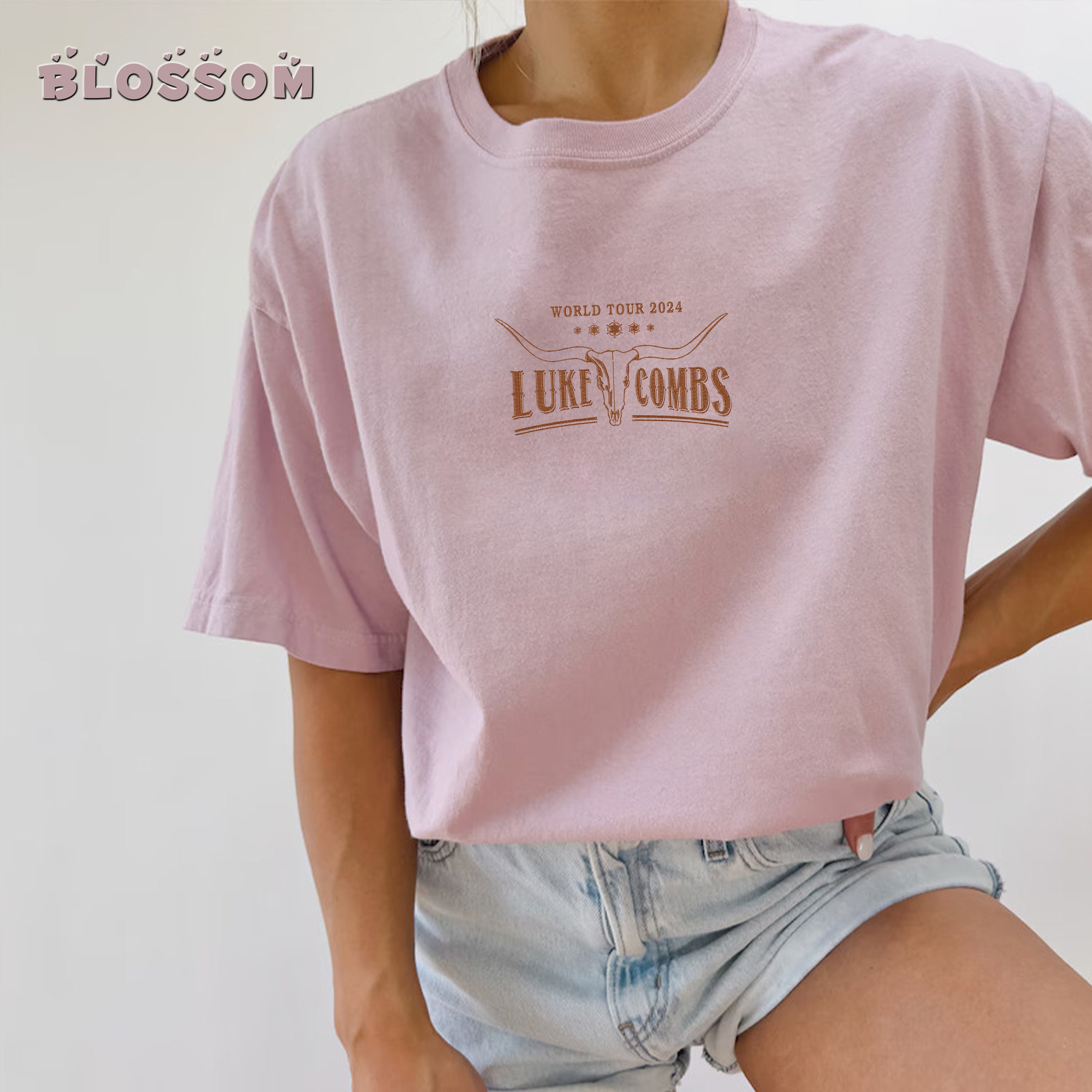 Embroidered Luke Combs World Tour 2024 Sweatshirt, Combs Bullhead ...