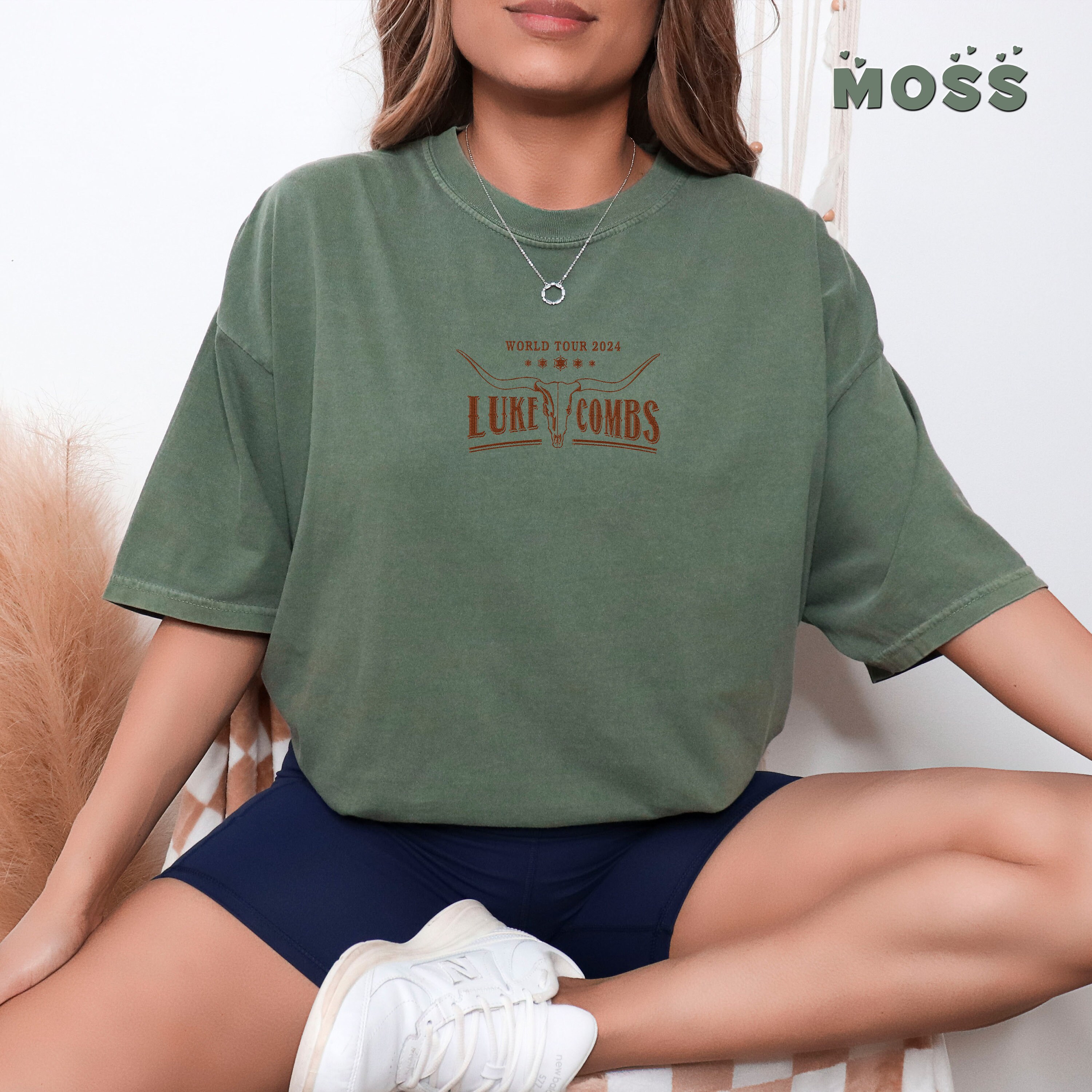 Embroidered Luke Combs World Tour 2024 Sweatshirt, Combs Bullhead ...