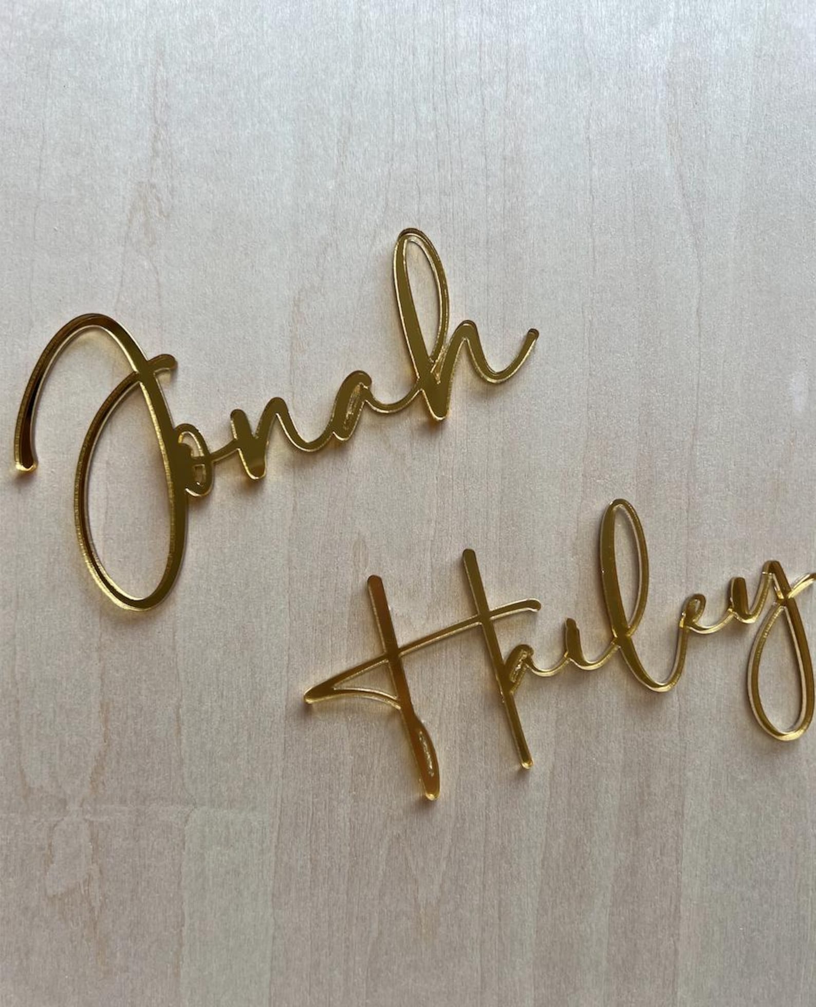 Personalized Gold Acrylic Place Cards: Laser Cut Wedding Name Settings ...