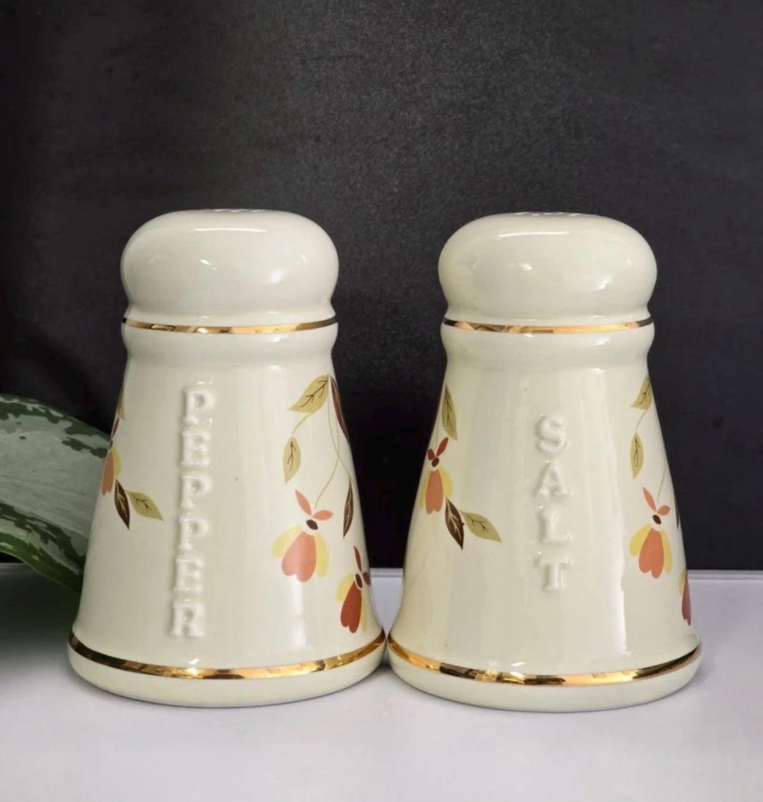 Hall China Jewel Tea Autumn Leaf 2002 NALCC Salt and Pepper Shaker Set ...
