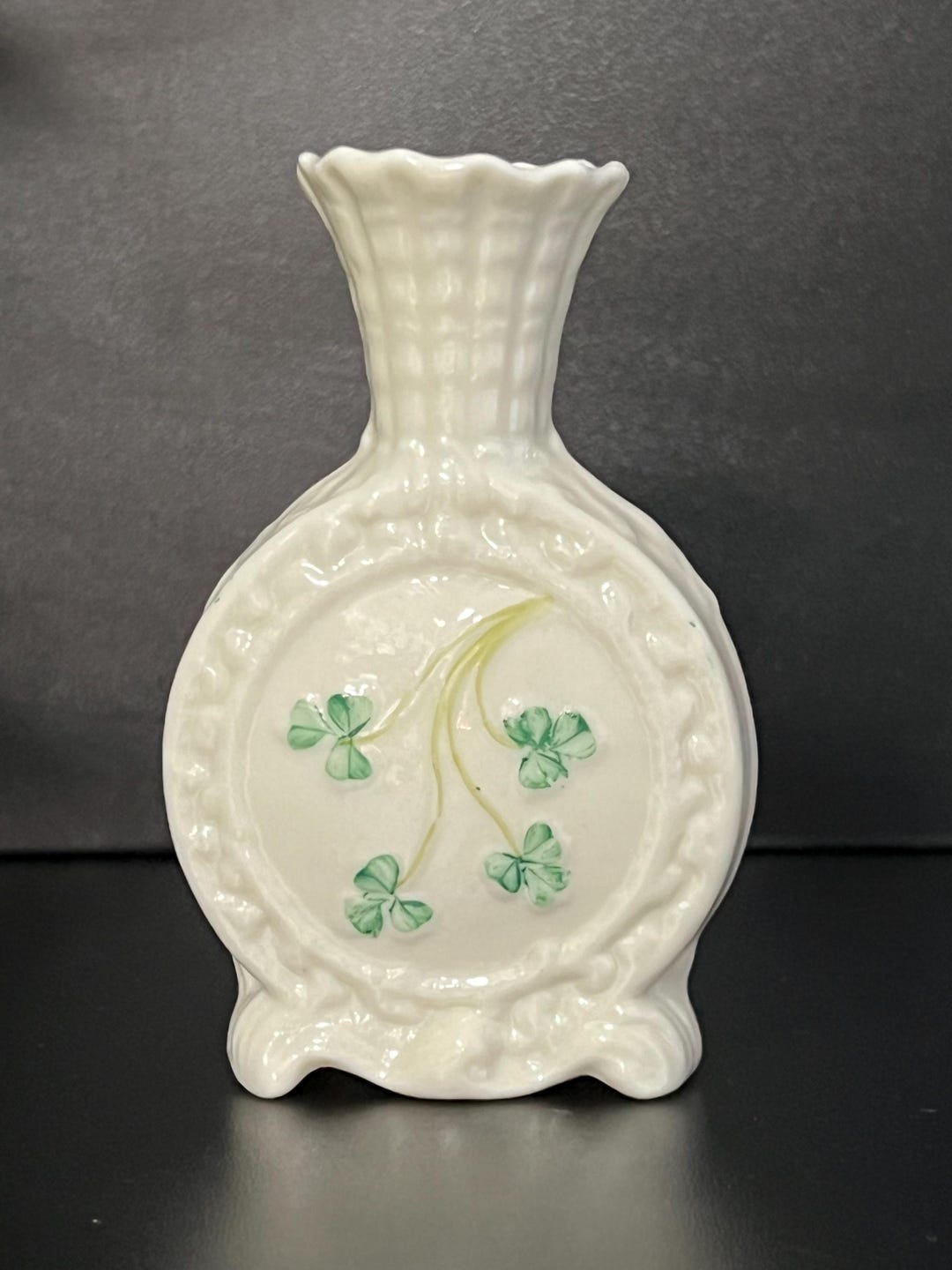 Belleek Shamrock Bud Vase Irish Porcelain Made in Ireland 1960s - Etsy