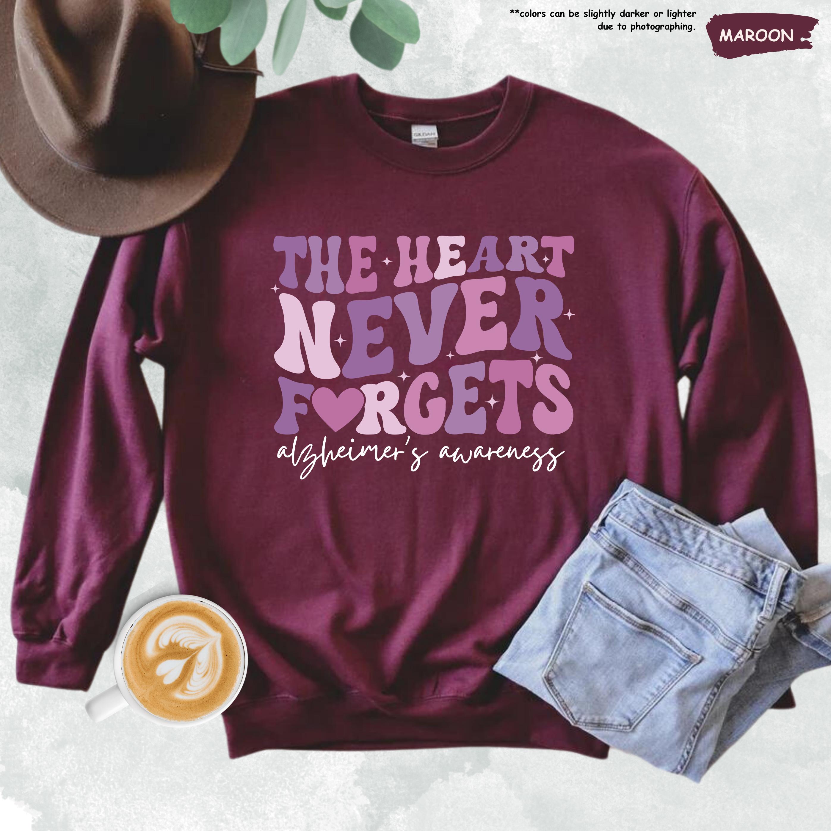 Alzheimer Awareness Shirt, the Heart Never Forgets, Family Support Gift ...