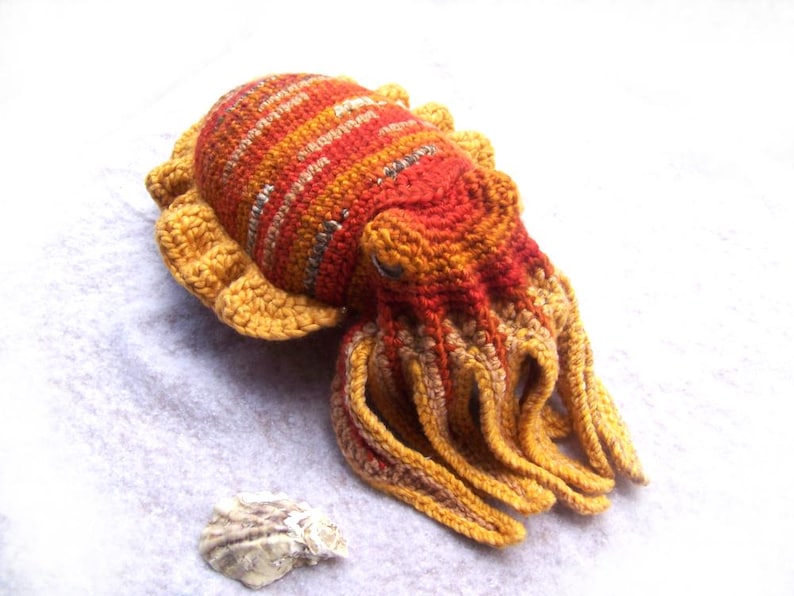 Crochet Pattern Realistic Cuttlefish-amigurumi Cuttlefish-stuffed ...