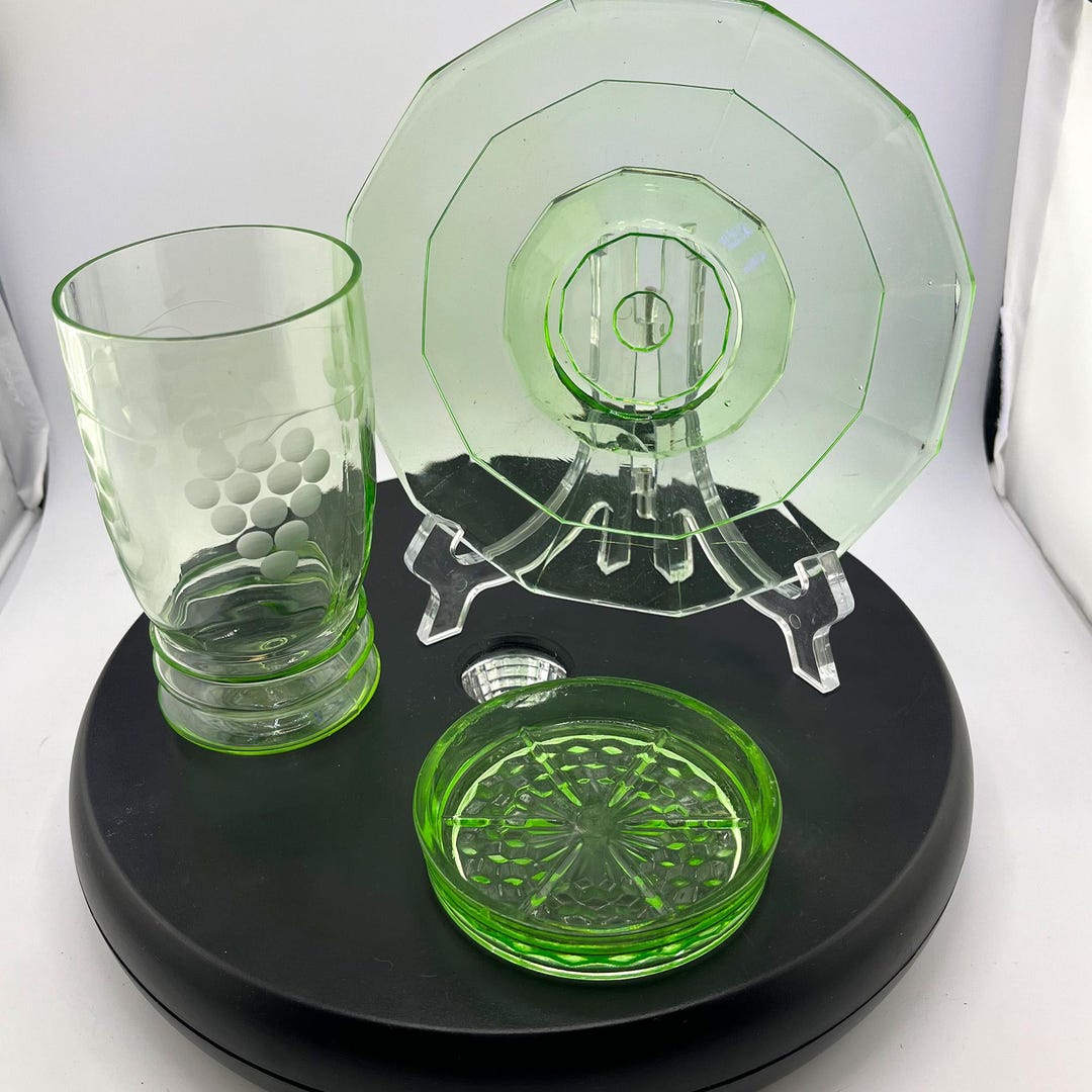 Rare Tea Room Green Uranium Glass Luncheon Plate, Dunbar Depression ...