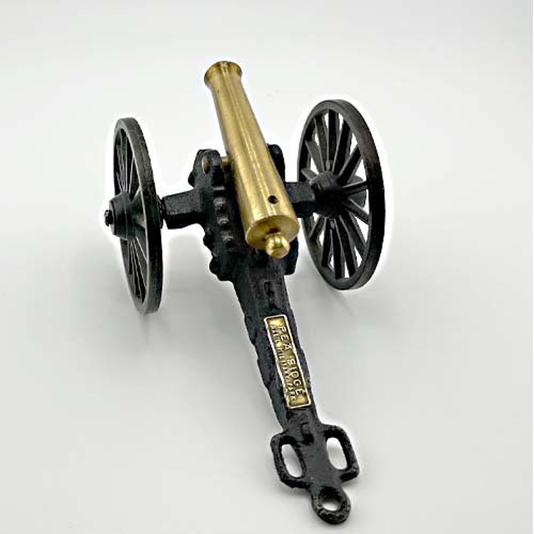 Brass and Cast Iron Cannon Moving Wheels Adjustable Mini Cannon Pea ...
