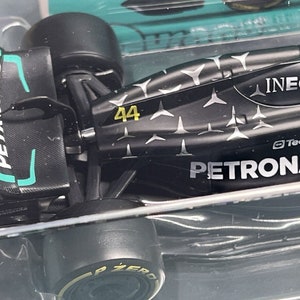 LIMITED EDITION Lewis Hamilton Mercedes-amg F1 W14 44 Formula 1 2023 1: ...
