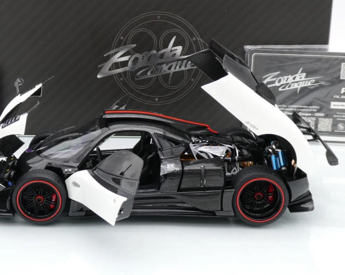 UNIQUE Car Model Pagani Zonda Cinque Coupe 2009 Bianco Benny in Scale 1 ...
