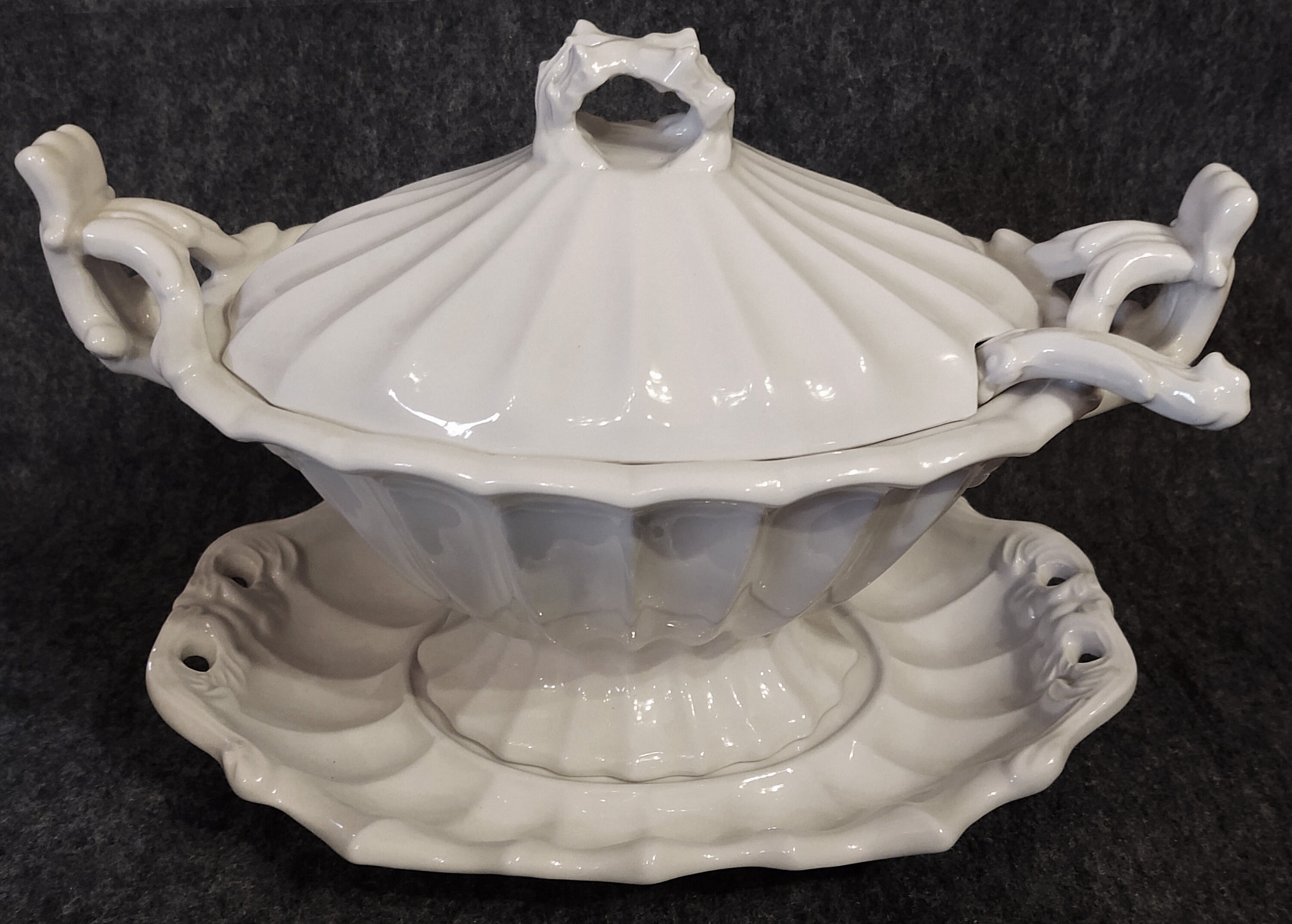 Red Cliff White Ironstone Large Tureen With Lid, Underplate and Ladle ...