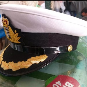 British Royal Navy Captain / Commander Officers Peaked Cap / Hat Queens ...
