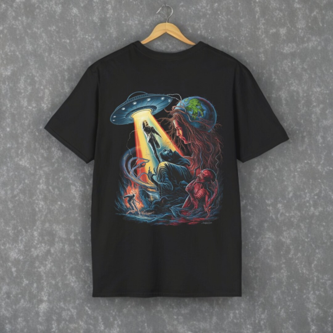 Space Saga V1 Alt Clothing Alien Art Unisex T-shirt Horror UFO Clothes ...