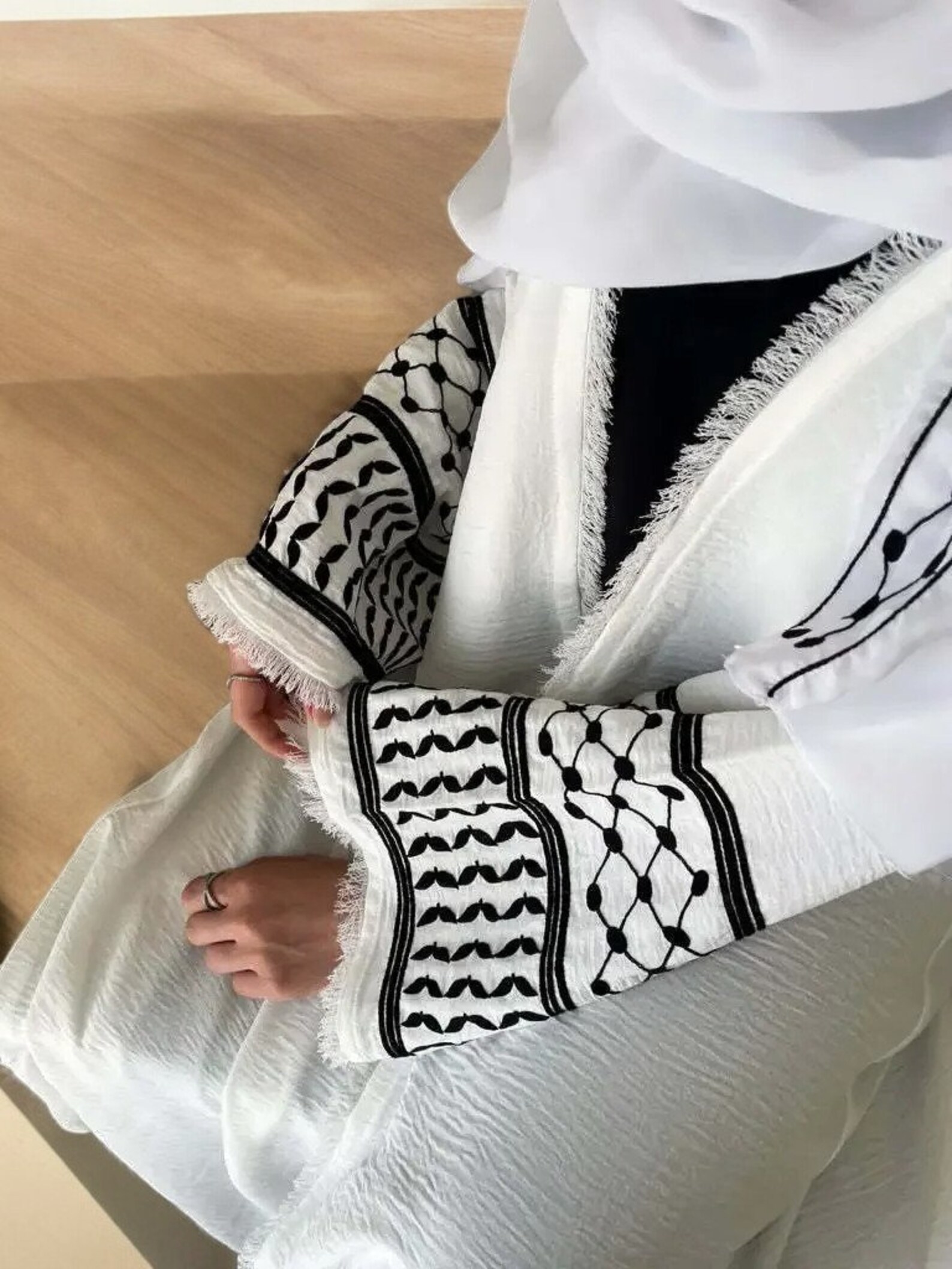 Kuffiyeh Keffiyeh Palestine Abaya Jibab Khimar Kaftan Tassel Dubai ...