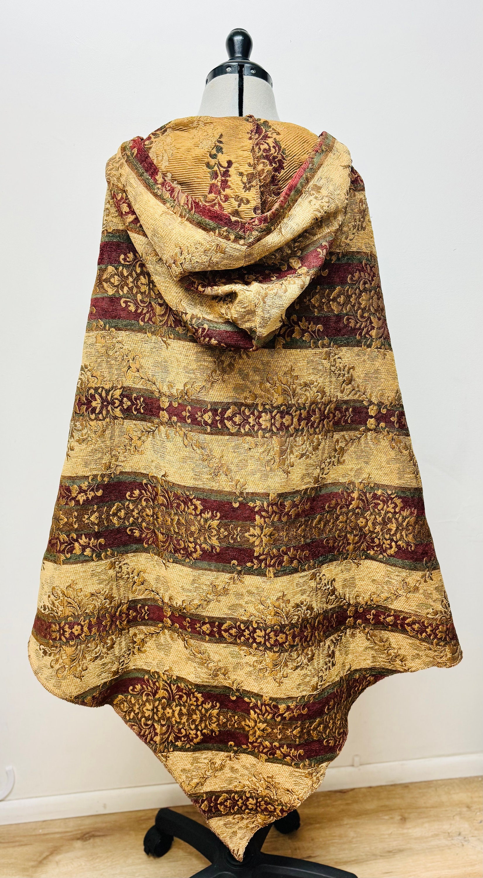 High Quality, Burgundy, Damask Tapestry Renaissance Cape With Full Hood ...