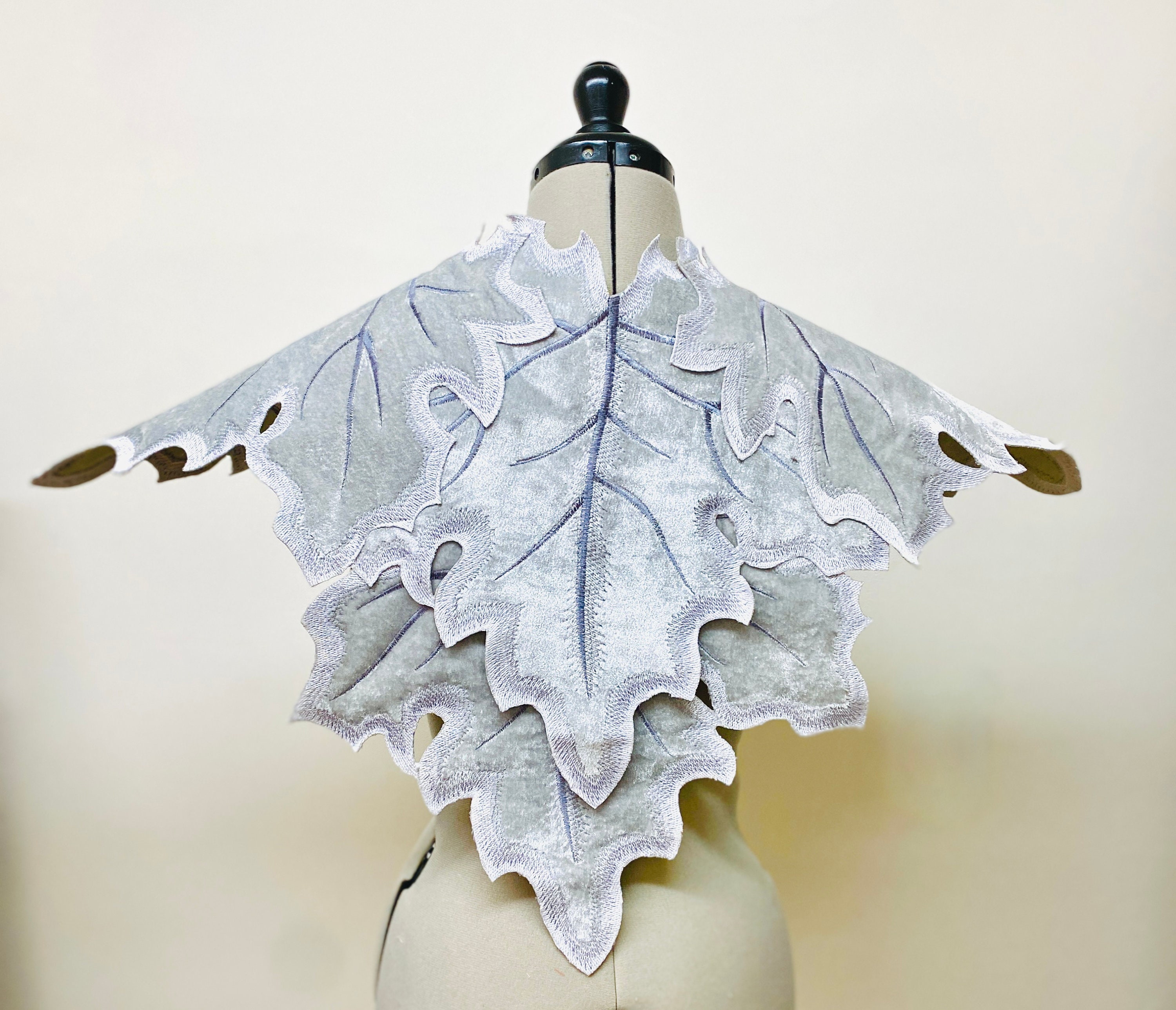 Embroidered, Silver, Velvet Elven Leaf Capelet, Elven Ranger Fall Leaf ...