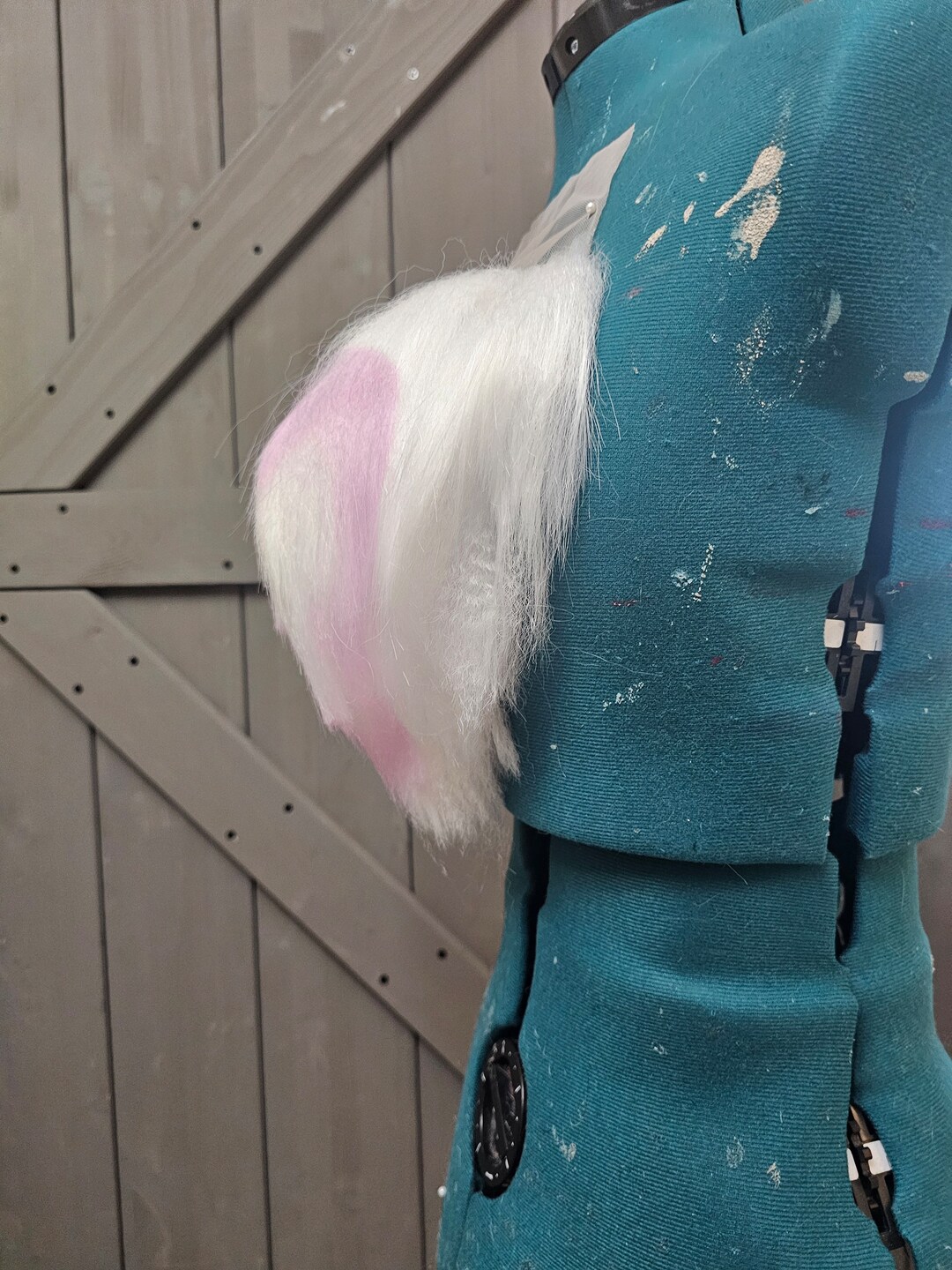 Peluca de cosplay con mechón de encaje en la parte posterior del pecho ...