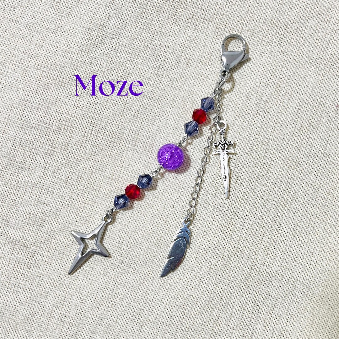 Moze Keychain/phone Charm Honkai Star Rail | Hsr Inspired Accessories ...