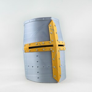 MTG Commander Deck Box 100+ Double Sleeved – Templar Knight Helmet Card ...