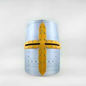 MTG Commander Deck Box 100+ Double Sleeved – Templar Knight Helmet Card ...
