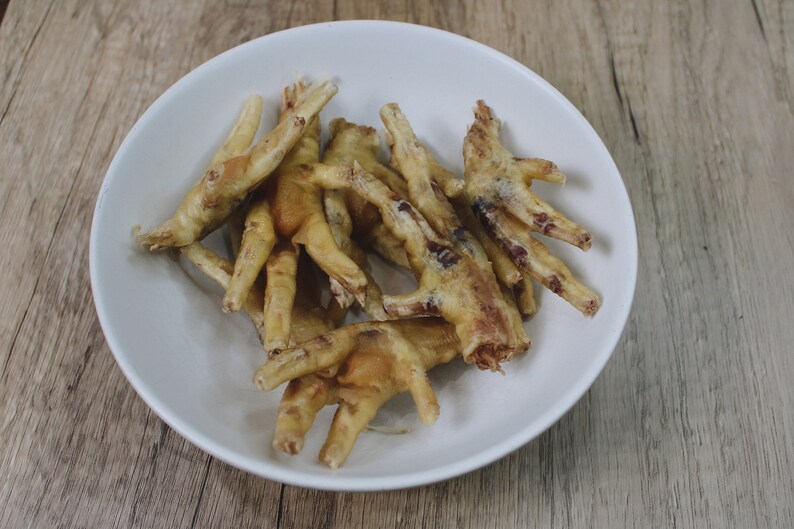 Delicious Dehydrated Chicken Feet Dog Treats Homemade High Quality Pet ...