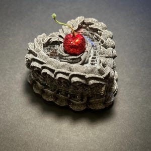 Heart Trilogy - 3 Tiered Disco Cake - Etsy