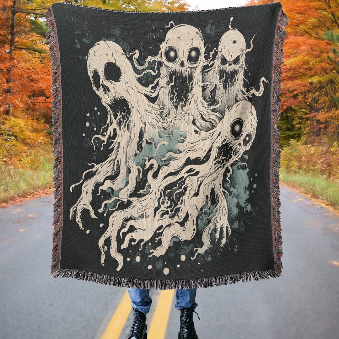 Vintage Spooky Season Scary Horror Ghost Woven Blanket, Horror Ghost ...