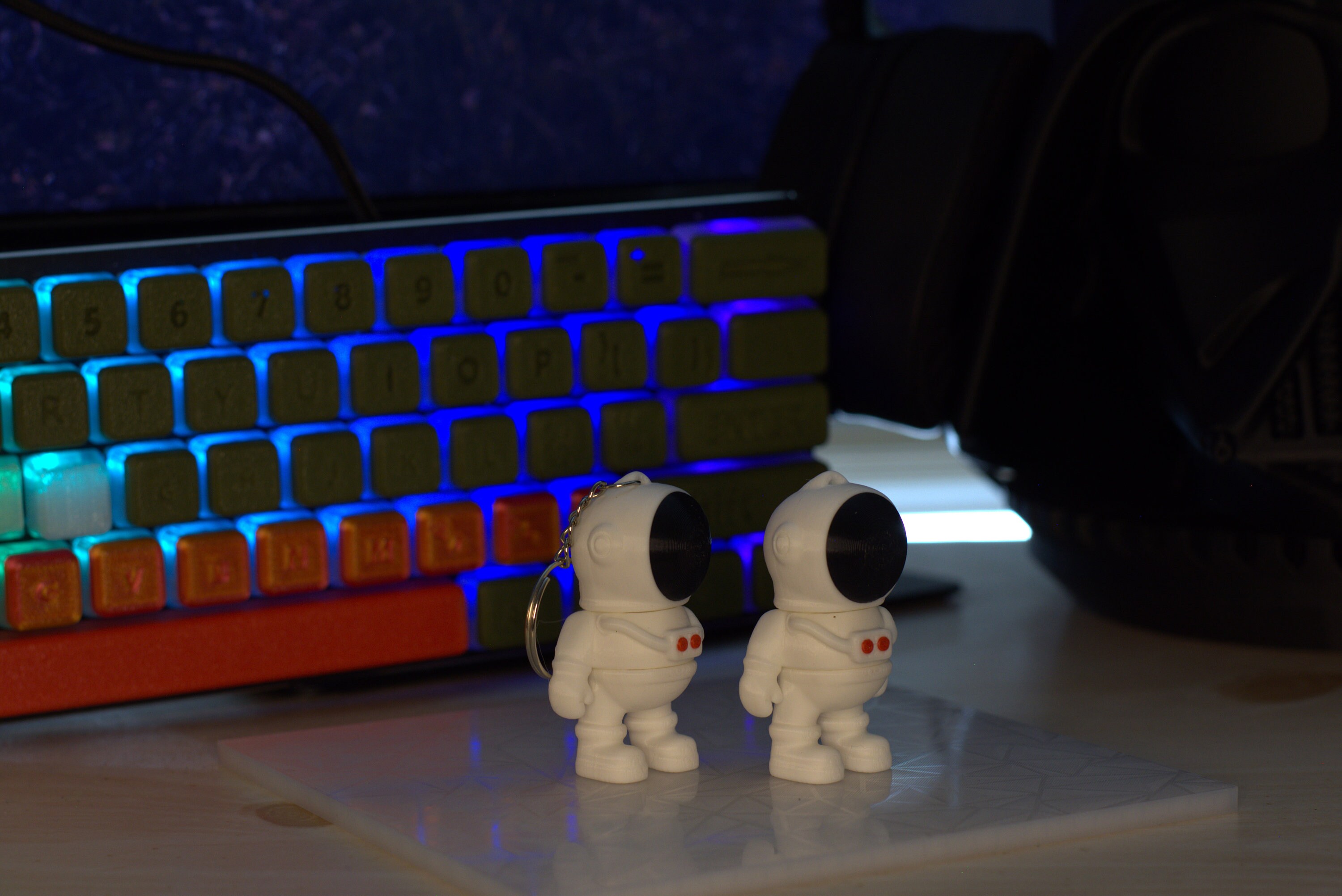 Astronaut Keychain , Desk Buddy , 3D Printed Toy , ZOU3D , Gift for Any ...