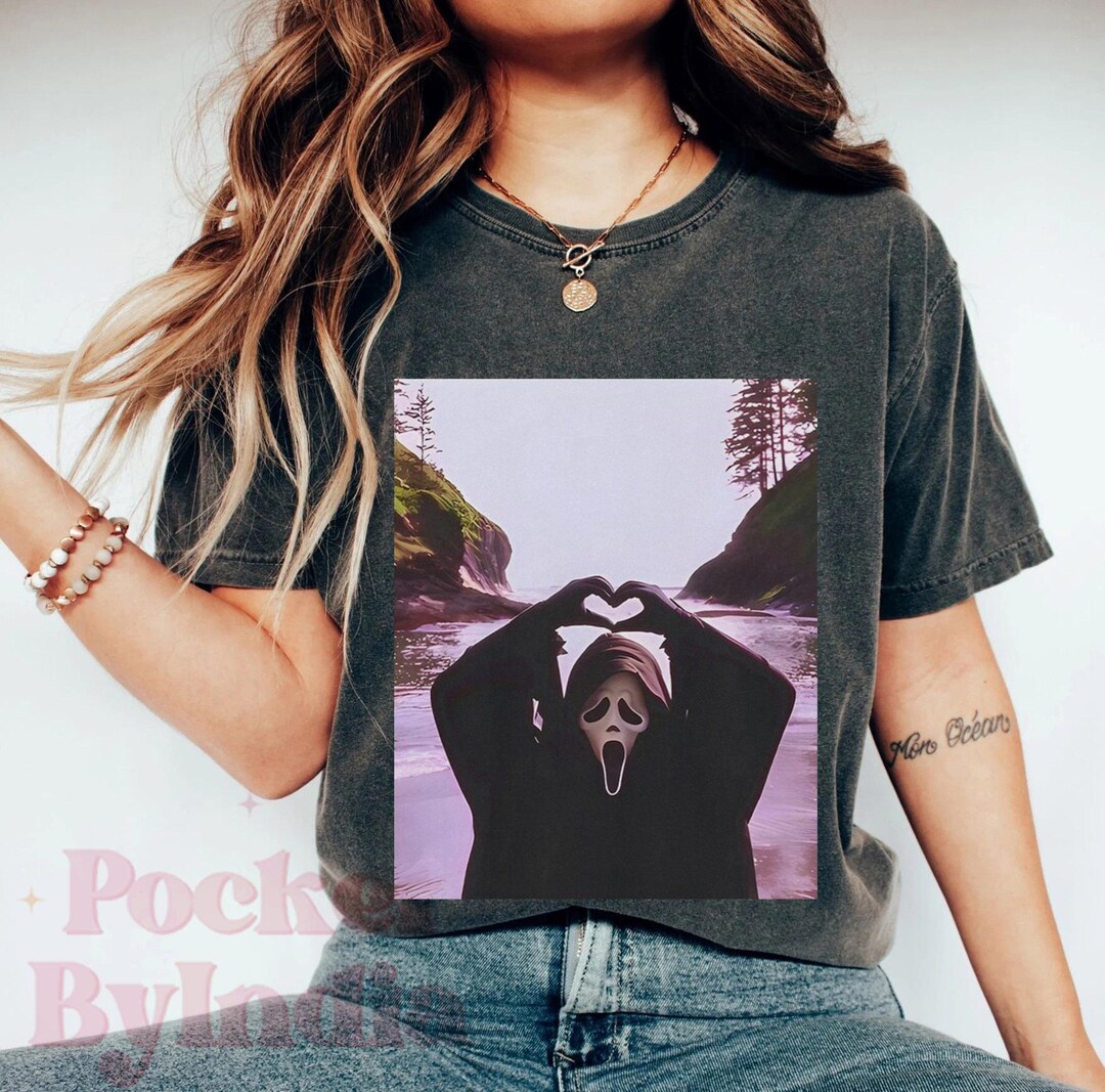 Ghostface Scream Halloween Heart Hands Shirt, Ghostface Scream ...
