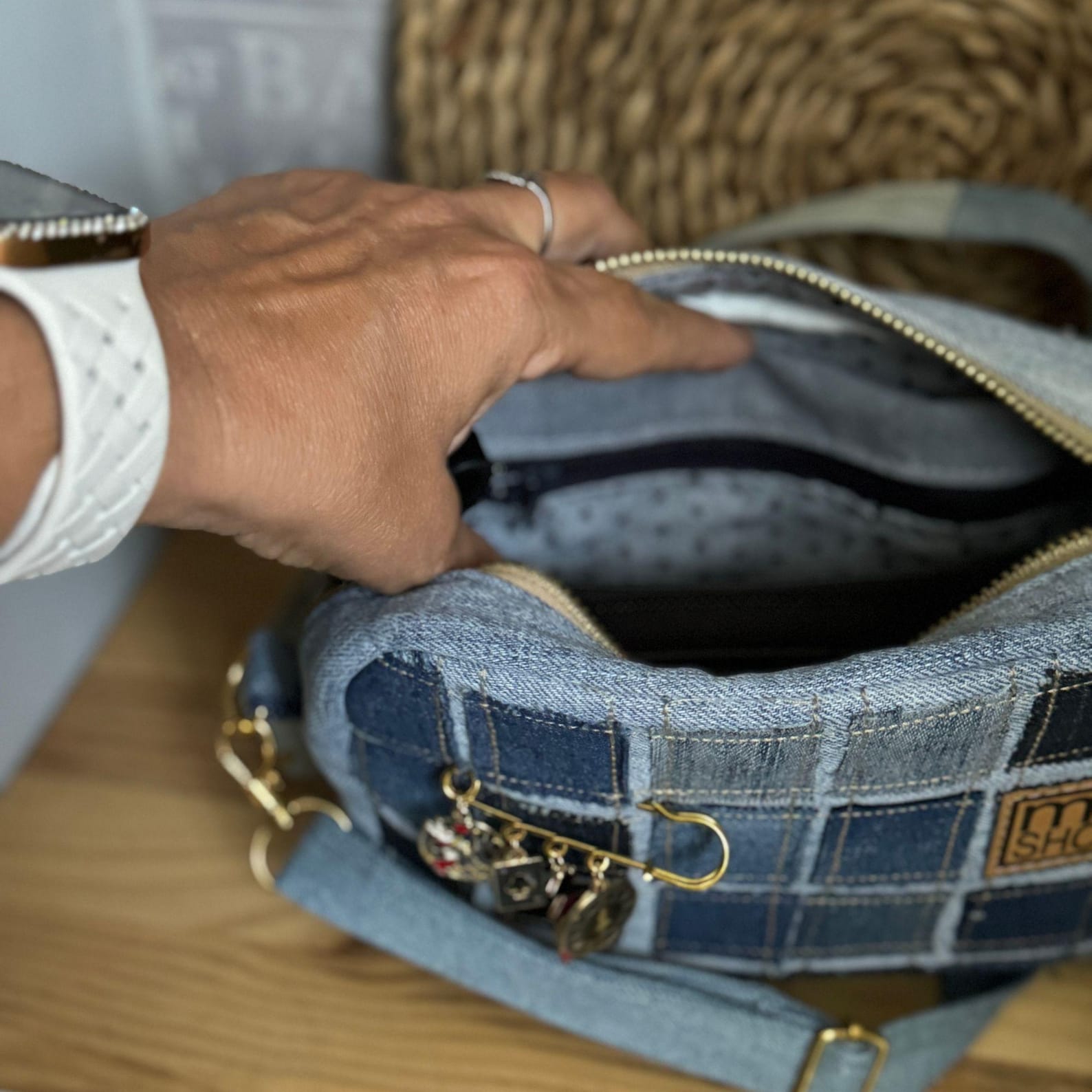 Patrón De Costura De Bolso De Jean, Como Transformar Un Jean Viejo En ...