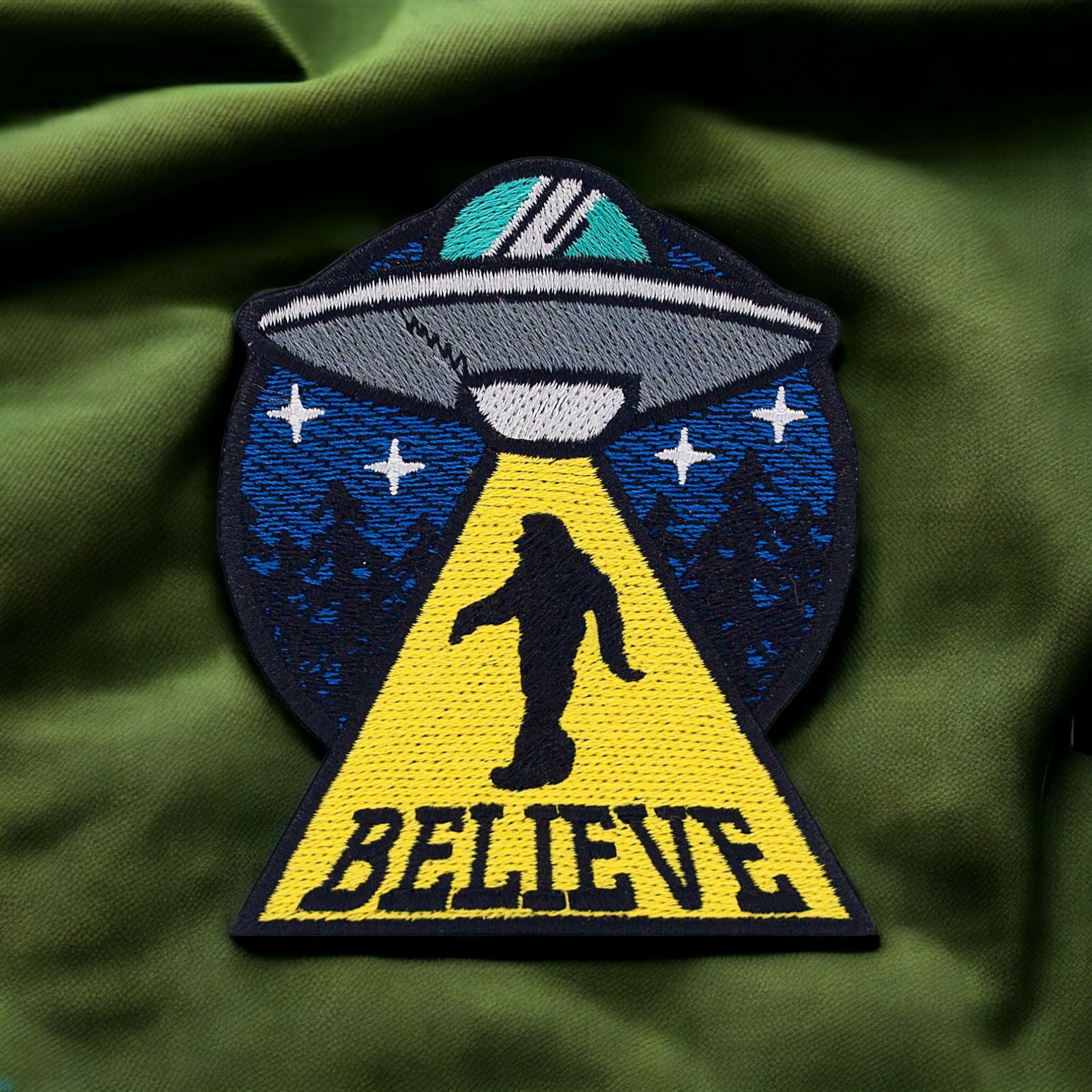 Set of the 3 Ufo Embroidered Patches. No Bad Trips, Alien Research ...