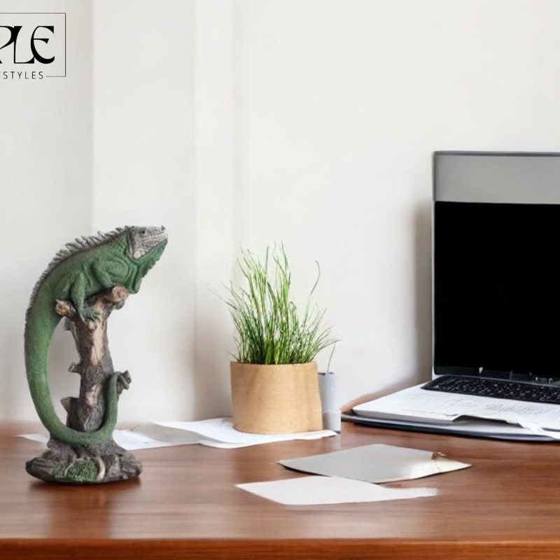 Shelf Statues - Etsy