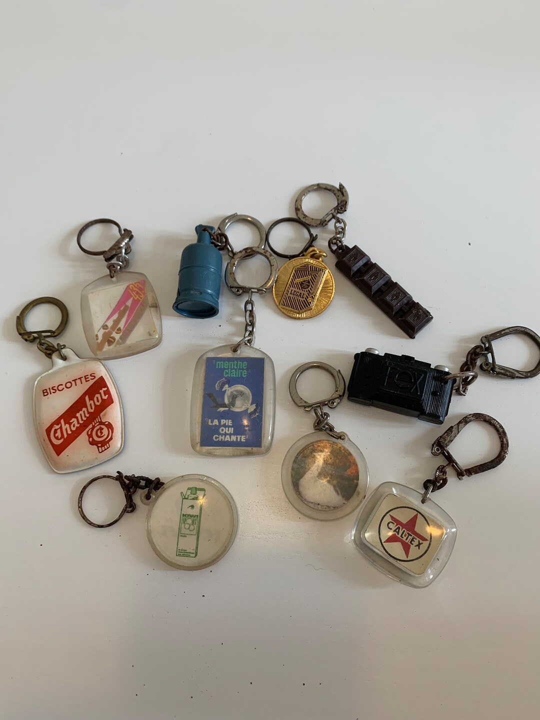 OLD Set of Ten Vintage Keychains - Etsy