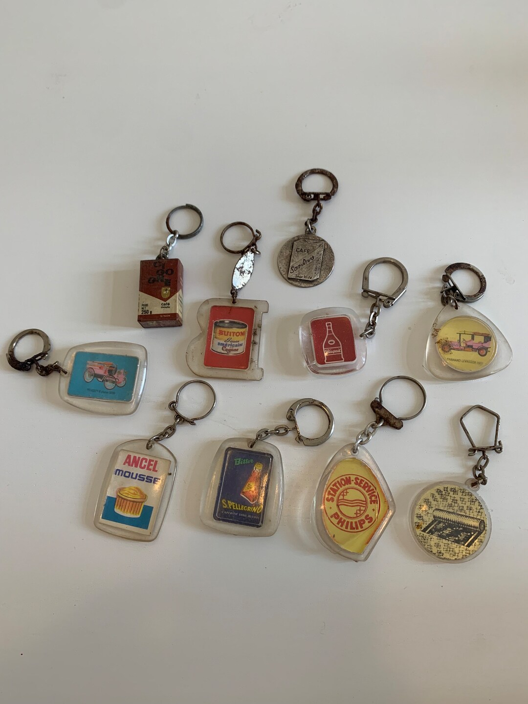 OLD Set of Ten Vintage Keychains - Etsy