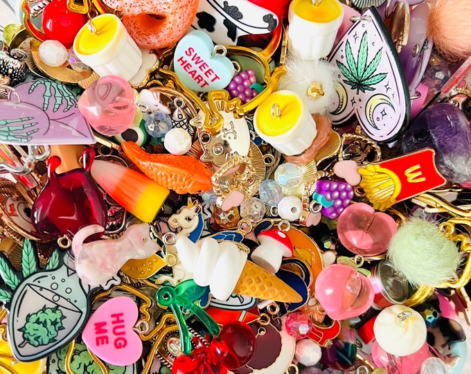 Crowcore Trinket Scoop - Etsy