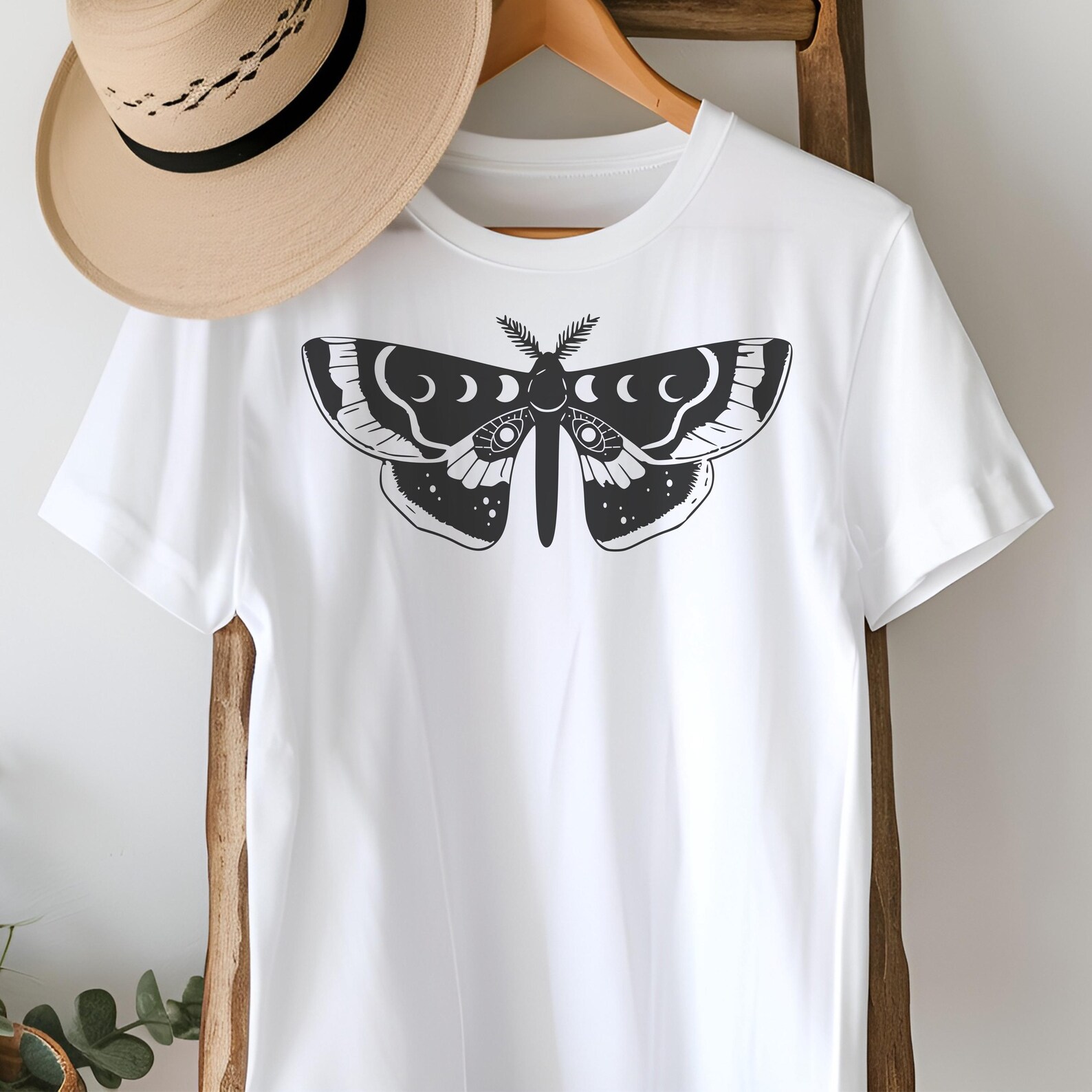 Moth Moon Cut File, Mystical Moth Svg , Celestial Moth Png, Moth Tattoo ...