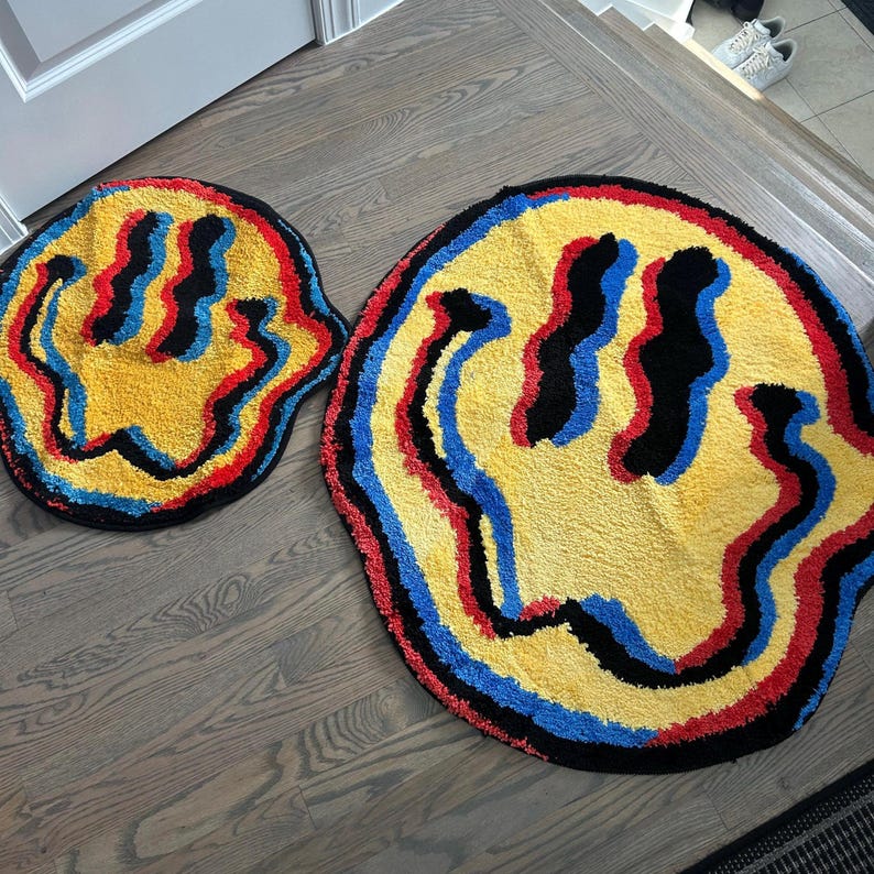Trippy Smiley Face Rug Abstract Art Design Tufted Rug Yellow Smiley ...